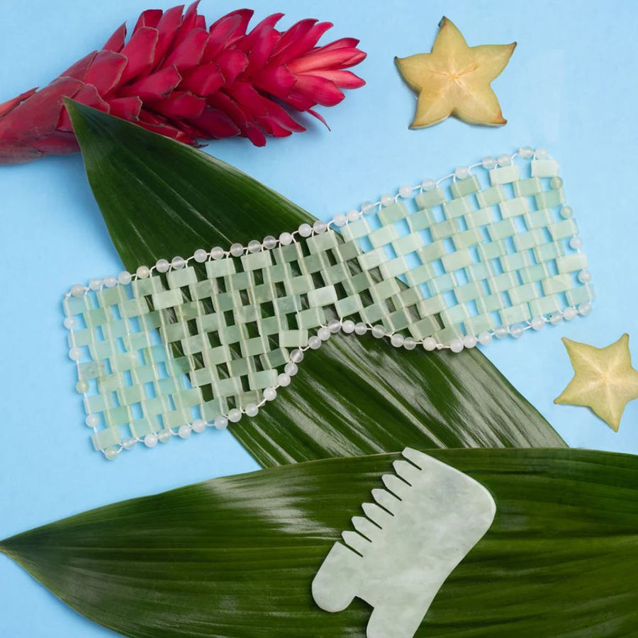 Earth Harbor | Island Jade Gemstone Eye Mask - NaturelleShop.com